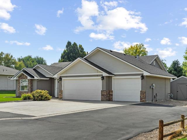 2086 Shelley Dr