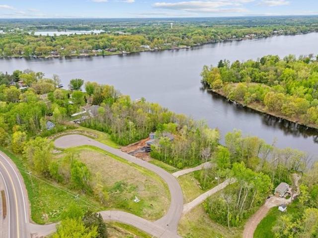 20873 Chengwatana Ct, Pine City, MN 55063