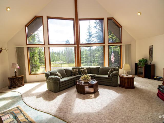 20888 Upper Fords Creek Rd