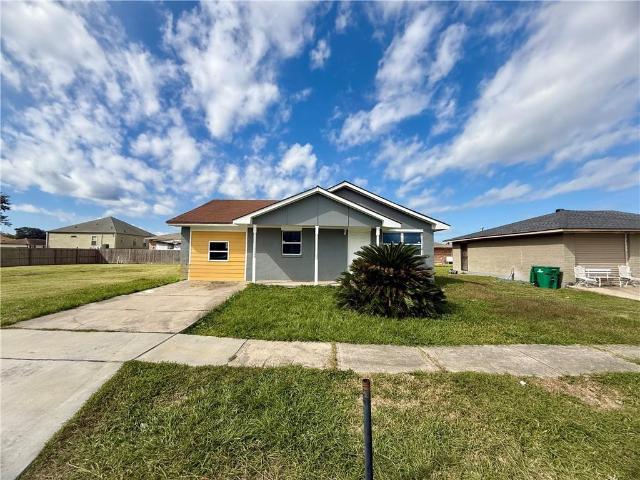 2088 Carver Dr, Marrero, LA 70072 | MLS #2532 | Compass