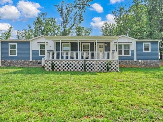 2088 Flint Hill Rd, Moneta, VA 24121