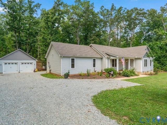 2088 Hancock Rd, Powhatan, VA 23139