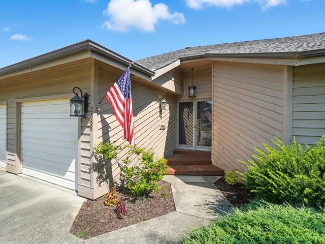 2088 Raeburn Drive
