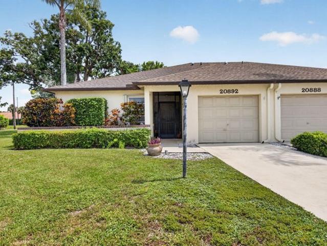 20892 Concord Green Dr E, Boca Raton, FL 33433