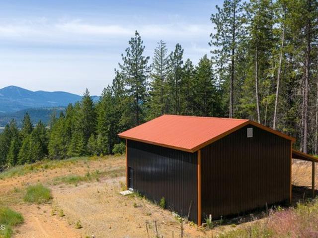 2089 Tower Mountain Rd, Blanchard, ID 83804