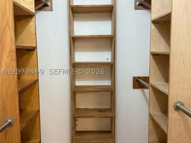 20800 NE 8th Ct Unit 206 17, Miami, FL 33179