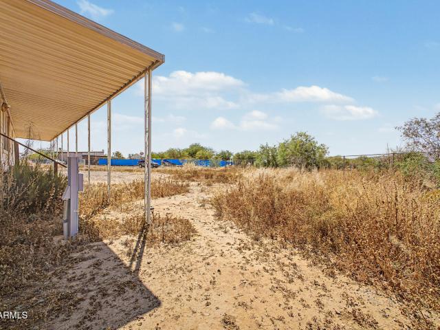 20802 W Beacon Ct, Wittmann, AZ 85361 | MLS #7013 | Compass