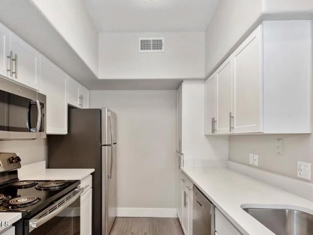 20808 N 27TH Avenue # C1