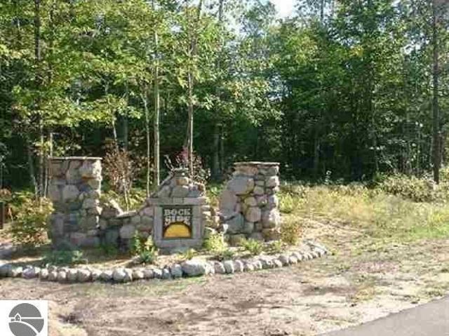 2080 Driftwood Ln NE Lot 33, Kalkaska, MI 49646
