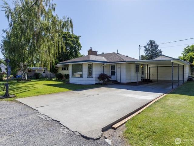 2080 James Ave, Okanogan, WA 98840
