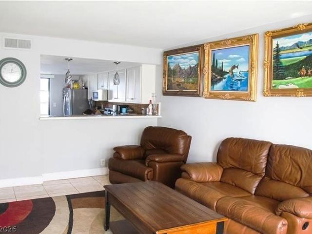 2080 Karen Ave, Unit 21, Las Vegas, NV 89169 | MLS #2754