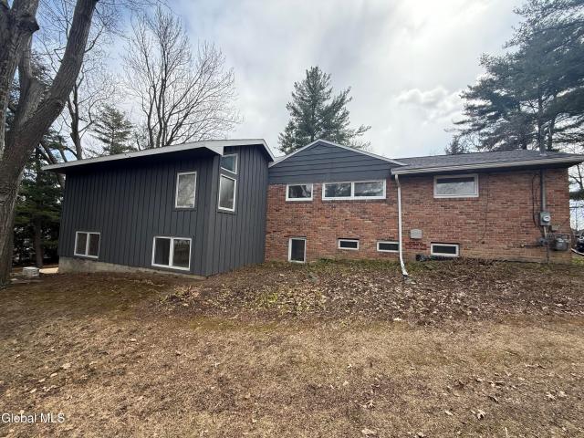 2080 Van Antwerp Road
