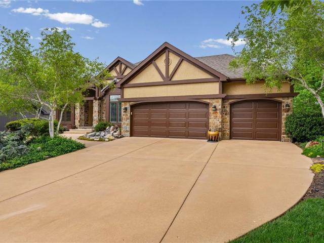 20816 W 99th St, Lenexa, KS 66220 | MLS #2606 | Compass