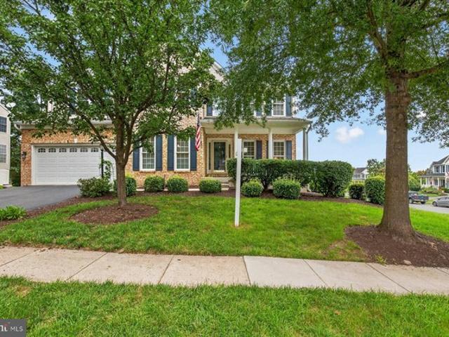 20816 Cross Timber Dr, Ashburn, VA 20147