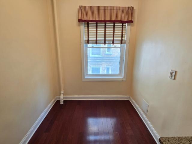 2081 CRUGER Avenue 2G