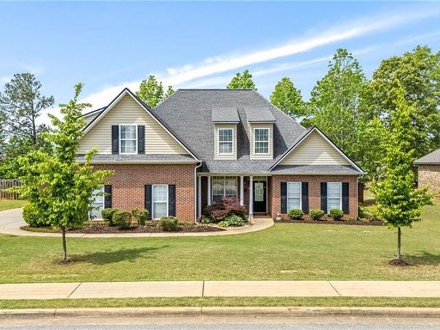 2081 Keystone Dr, Auburn, AL 36830