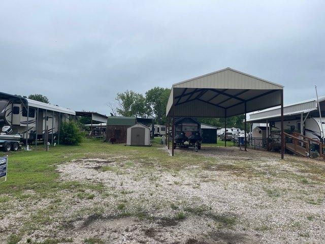 2081 Pelican Isle Dr, Kerens, TX 75144