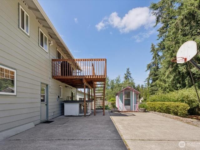 2081 rd Avenue W