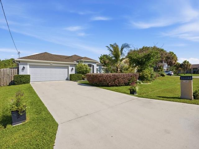 2081 SW Tropical Ter, Port Saint Lucie, FL 34953