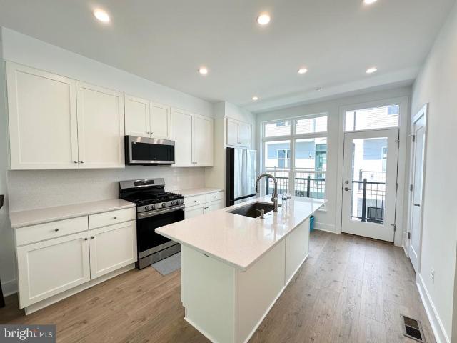 2081 Tysons Ridgeline Road