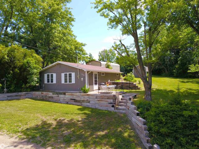 2082 Larrys Drive
