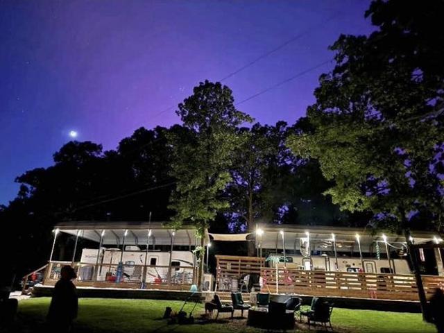 20831 White Lightning Trl, Wheatland, MO 65779
