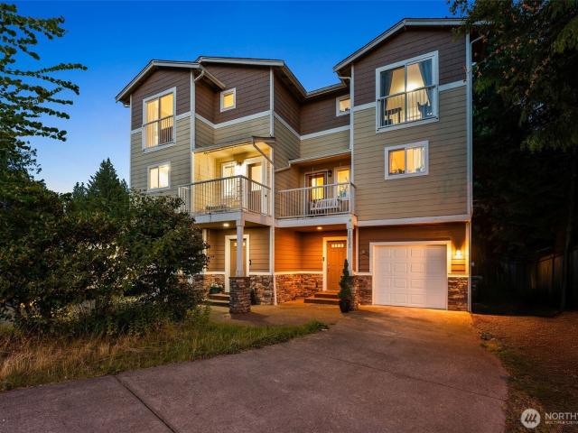 20835 2083 th Street E