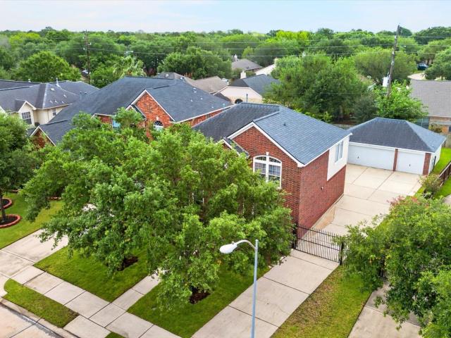 20835 Cottage Cove Lane