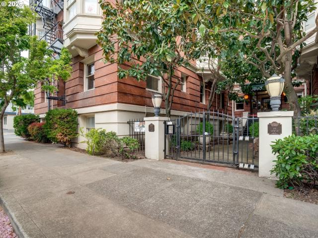 2083 NW Johnson St, Unit 41, Portland, OR 97209 | MLS #694511