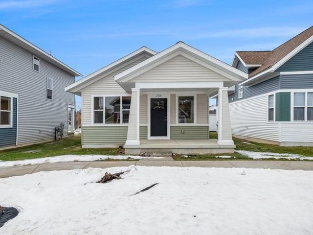 2083 Linden Ave SE, Grand Rapids, MI 49507