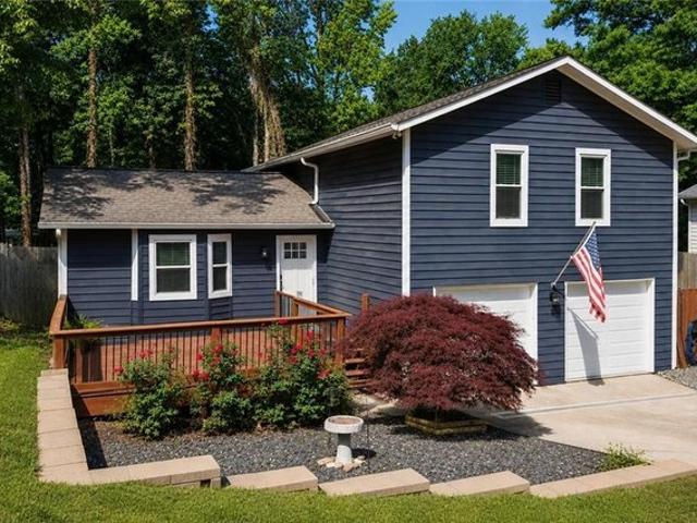 2083 Pond Rd, Duluth, GA 30096