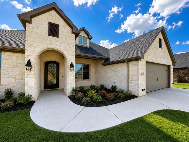 2083 Spieth Street