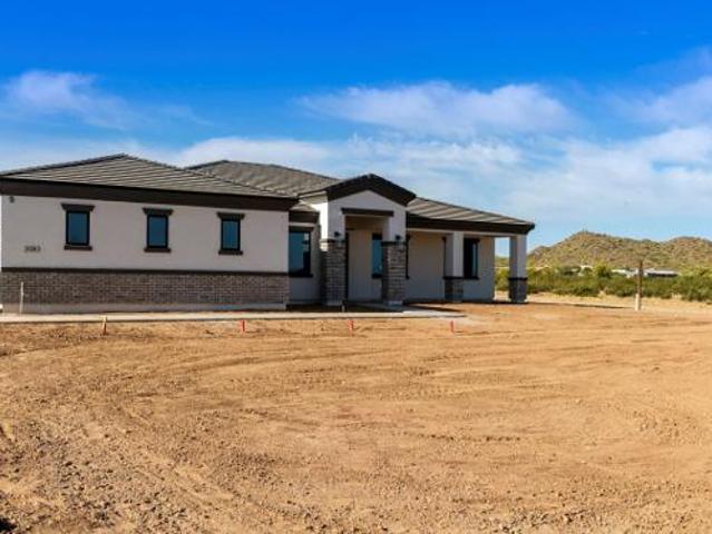 2083 W Lincoln Ct, Queen Creek, AZ 85142