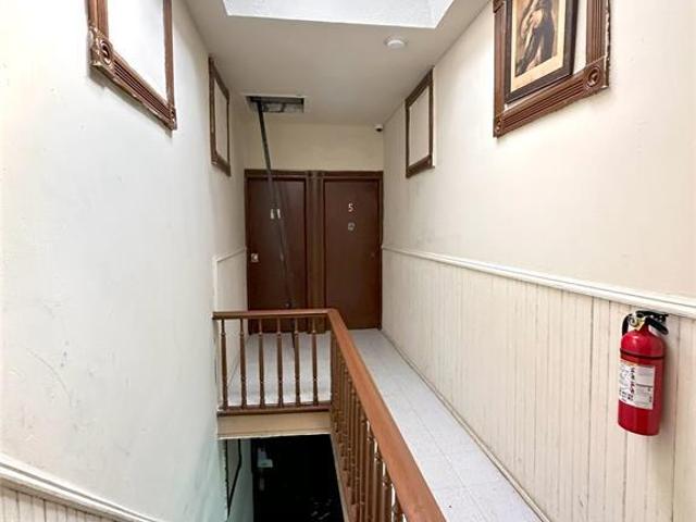208 38th Street