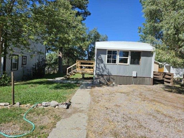 208 7th Ave, Newcastle, WY 82701