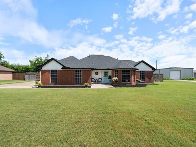 208 Country View Ln, Crandall, TX 75114