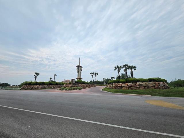 208 Cactus Cor, Horseshoe Bay, TX 78657 | MLS #3275 | Compass