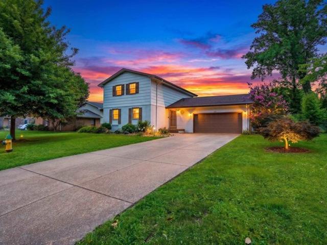 208 Camden Ct, Evansville, IN 47715