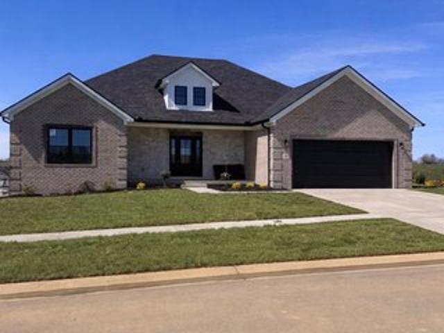 208 Carhartt Dr, Richmond, KY 40475
