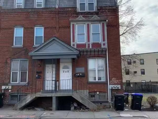 208 Church St 1st Floor 208 Church St