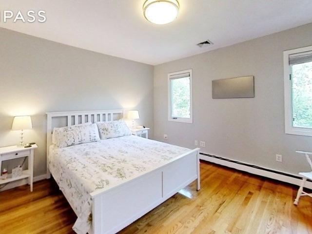 208 Charles St 208, Cambridge, MA