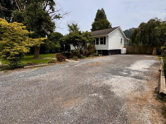 208 Chestnut Road