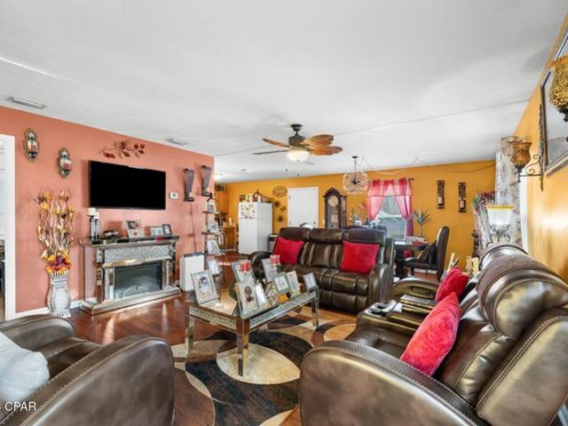 208 Claire Ave, Panama City, FL 32401