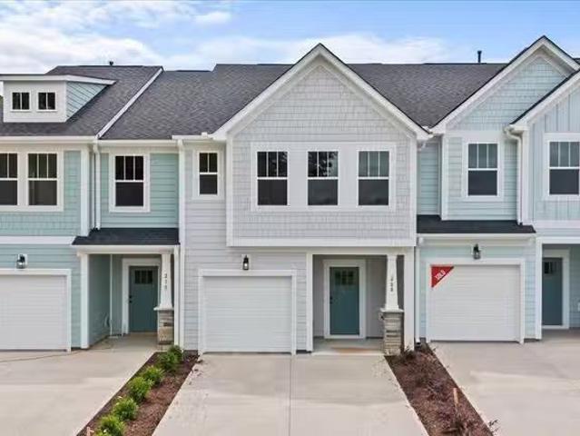 208 Curhill Lane, Simpsonville, SC 29681