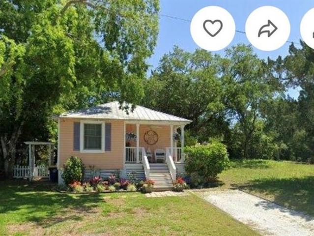 208 Amelia St, Fernandina Beach, FL 32034