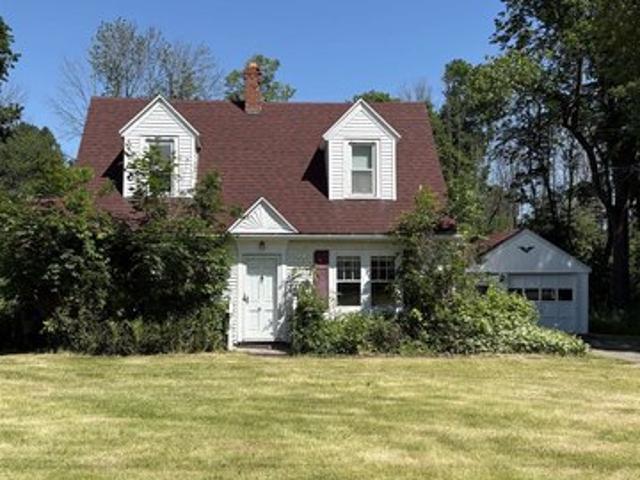 208 Andrews St, Massena, NY 13662