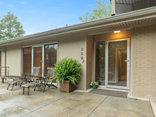 208 Alpine Circle