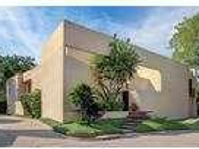 208 Arborway Street Houston Texas 77057