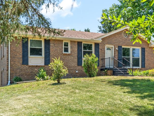 208 Aster Dr