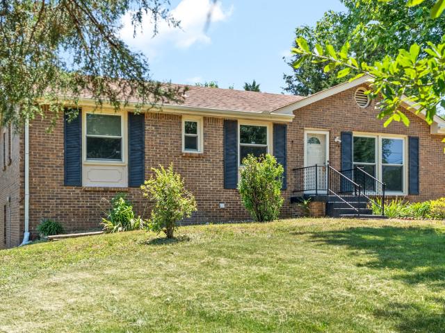 208 Aster Dr